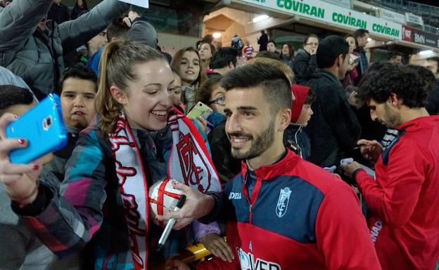 El pulso de Fran Rico contra su rodilla | Ideal