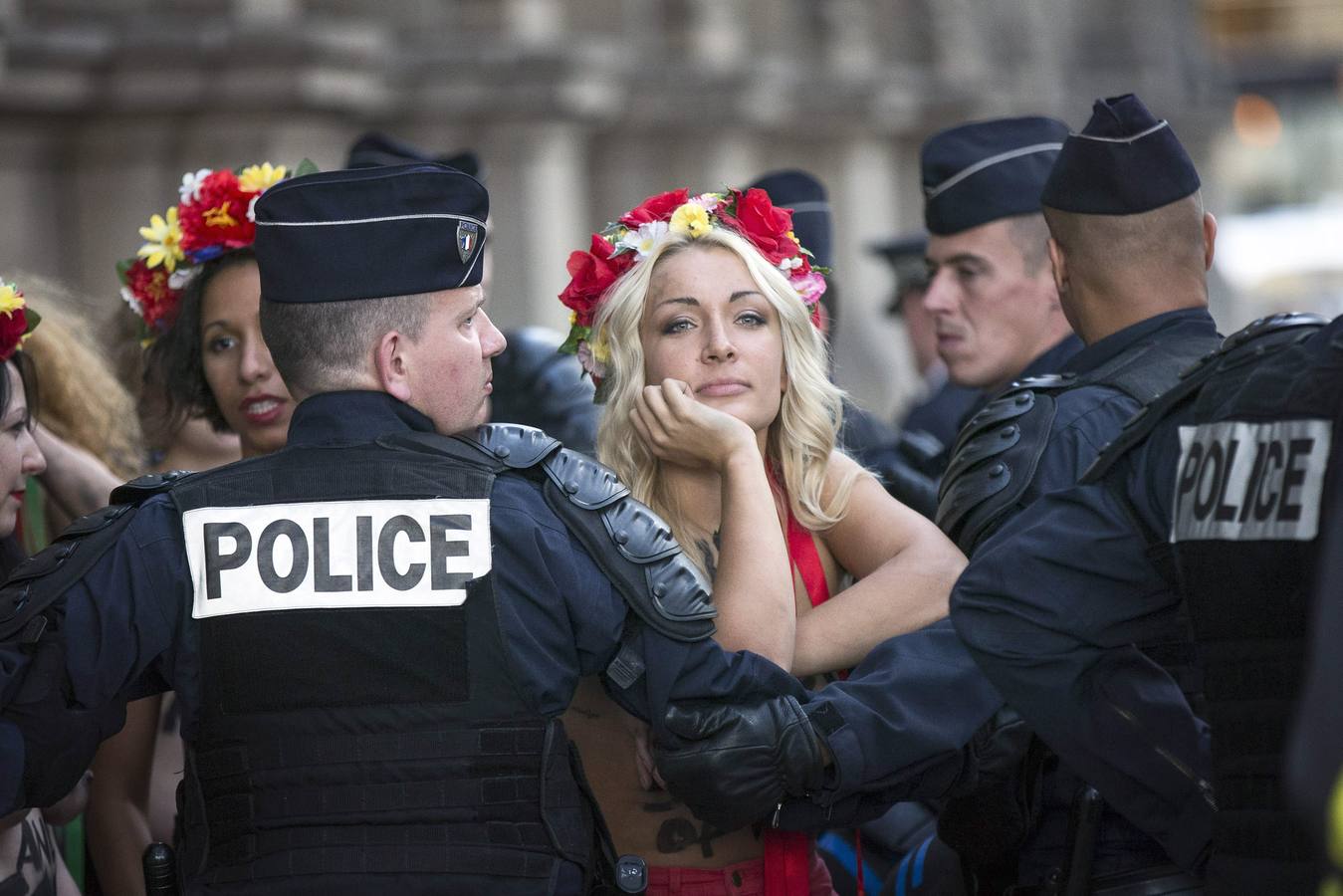 Protesta de Femen en París - ideal.es