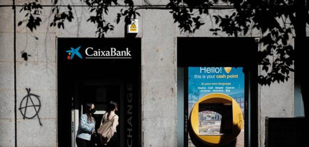 CaixaBank anuncia unn nueva tarjeta que afecta a varios de sus clientes ...